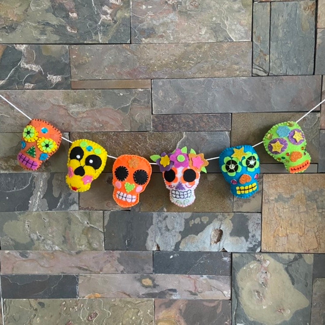 Day of the Death Felt Garland, Sugar Skulls Felt Garland, Halloween ...