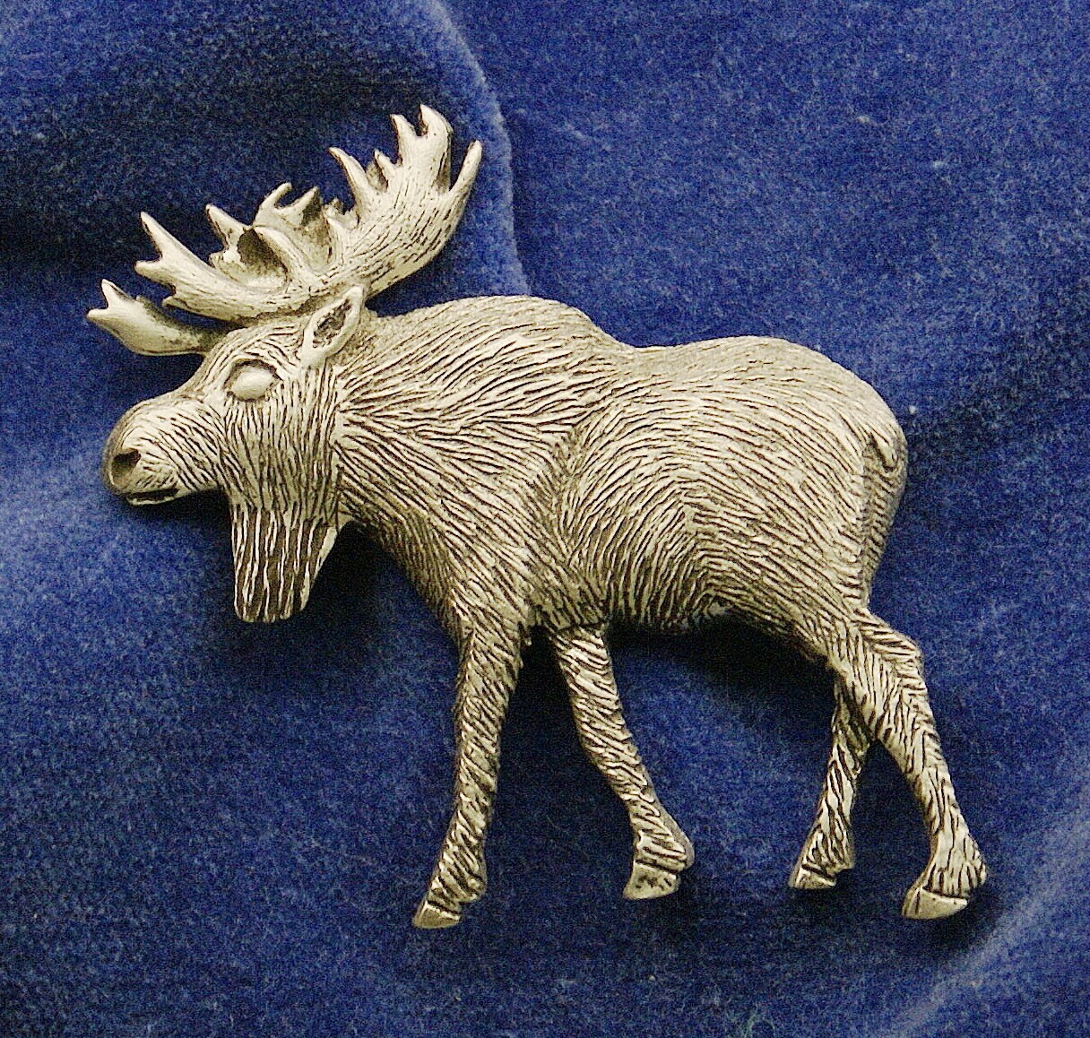 Empire Pewter Walking Moose Pewter Pin - Etsy