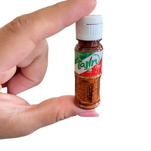 Tajin Seasoning Gift Set, 7 Mini Tajin Clasico Seasoning Bottles With ...