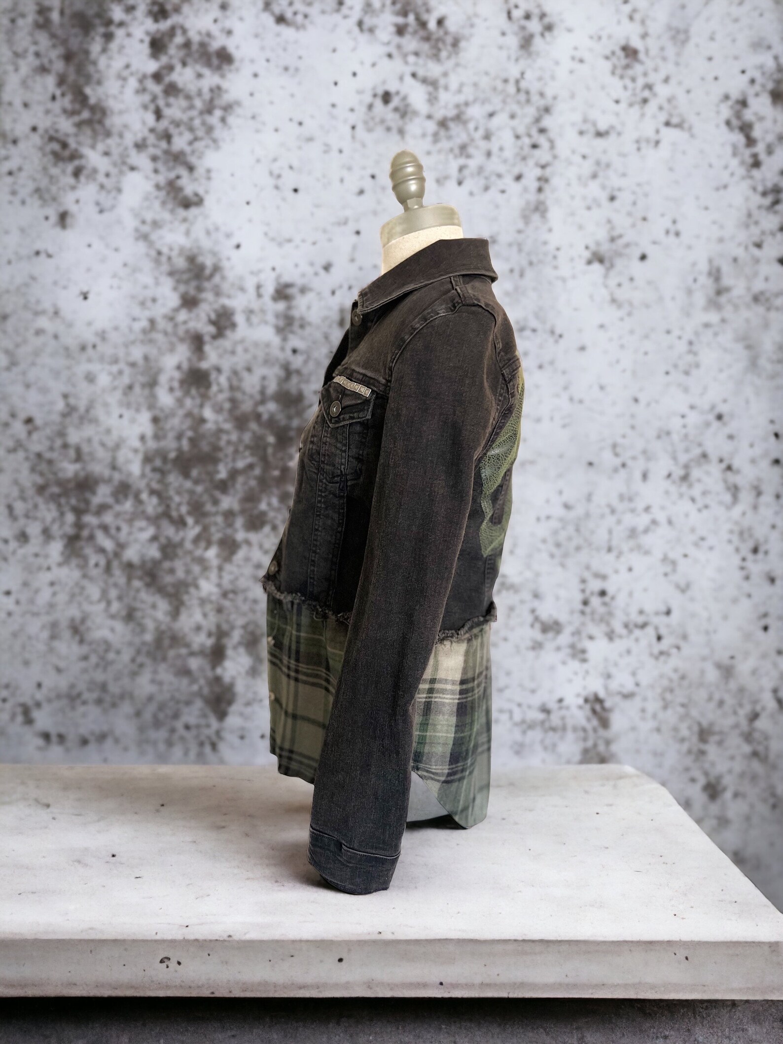 Green Skull Flannel Jacket Upcycled Punk Rocker Halloween Spooky Top XS ...