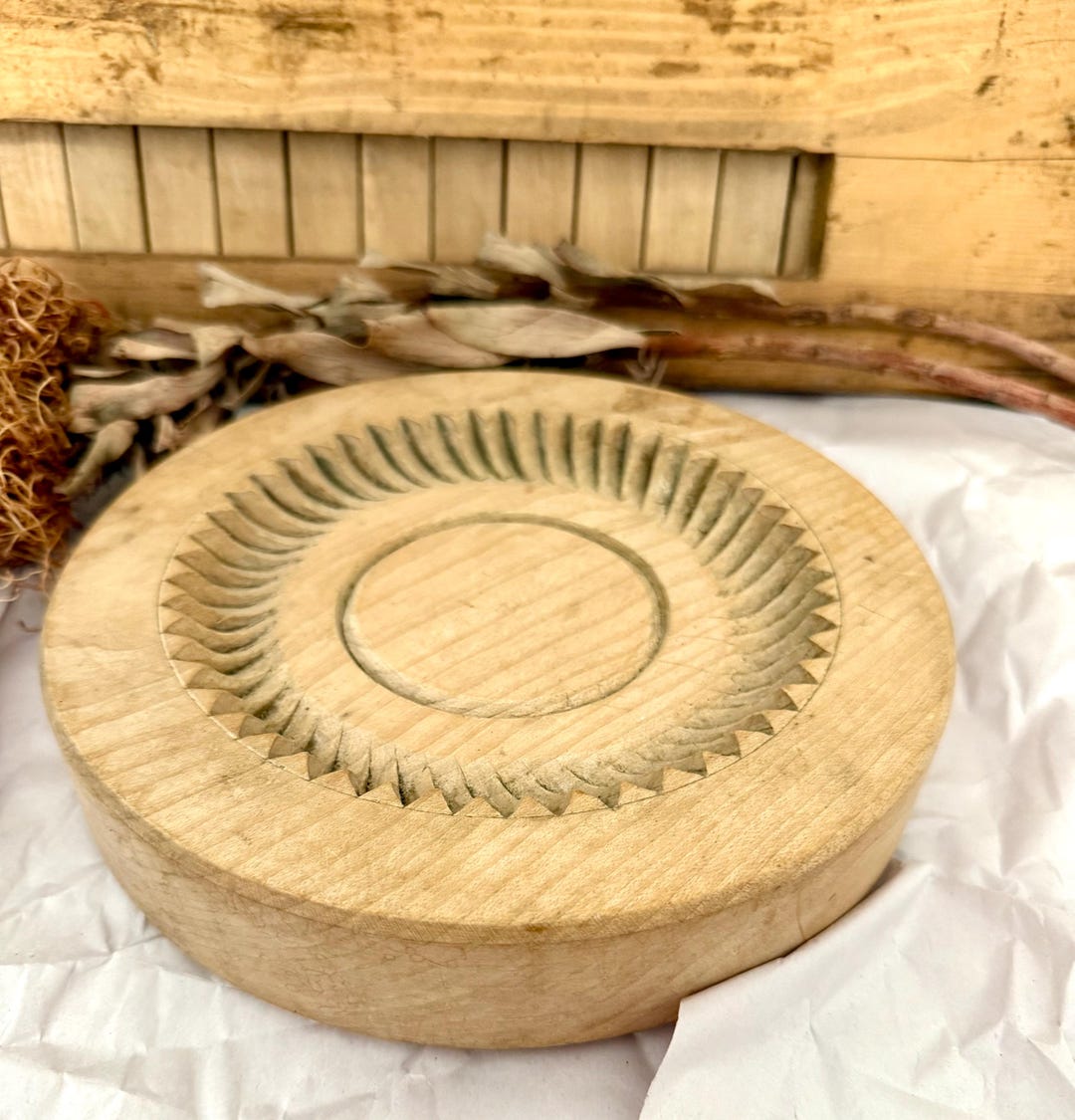 Vintage Scottish Shortbread Mold Carved Wood Round Display Cloche Base ...