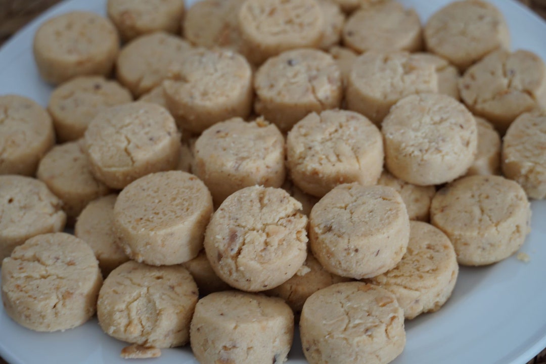 Festive Chinese New Year Special-almond Cookies-southeast Asia Biscuits ...