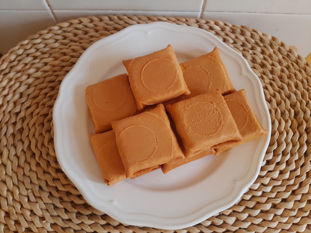 Durian Wafer Biscuits-southeast Asia Tidbits-party Treats-asian Snacks ...
