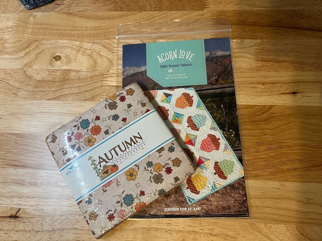 ACORN LOVE Table Runner Pattern and AUTUMN 5 Stacker by Lori Holt of ...