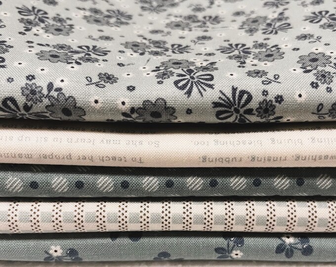 CALICO Blues 5 Piece Half Yard Bundle. 18x42 From Lori Holt Calico ...