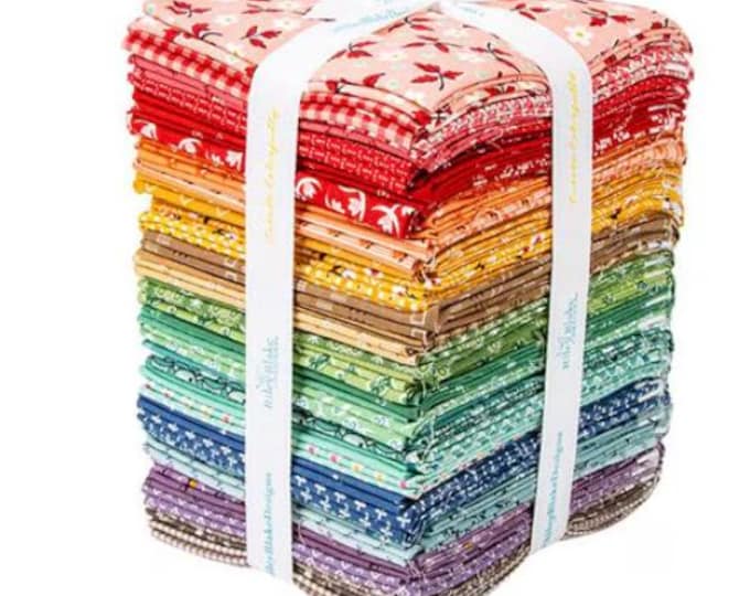 LIMITED EDITION COLORS Fat Quarter Bee Bundle (42 Pieces) by Lori Holt ...