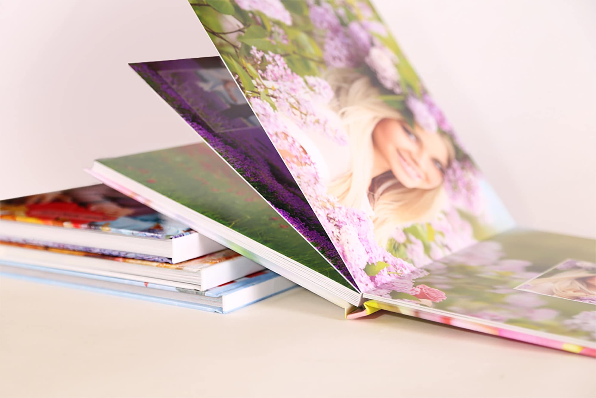 Personalized photo book. Custom hardcover photo album. Pages | Etsy