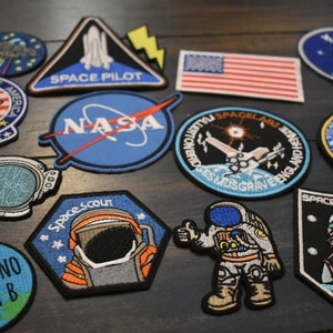 NASA USA Logo Space Ship Spaceman Patch Iron on / Sew on Patch Badge ...