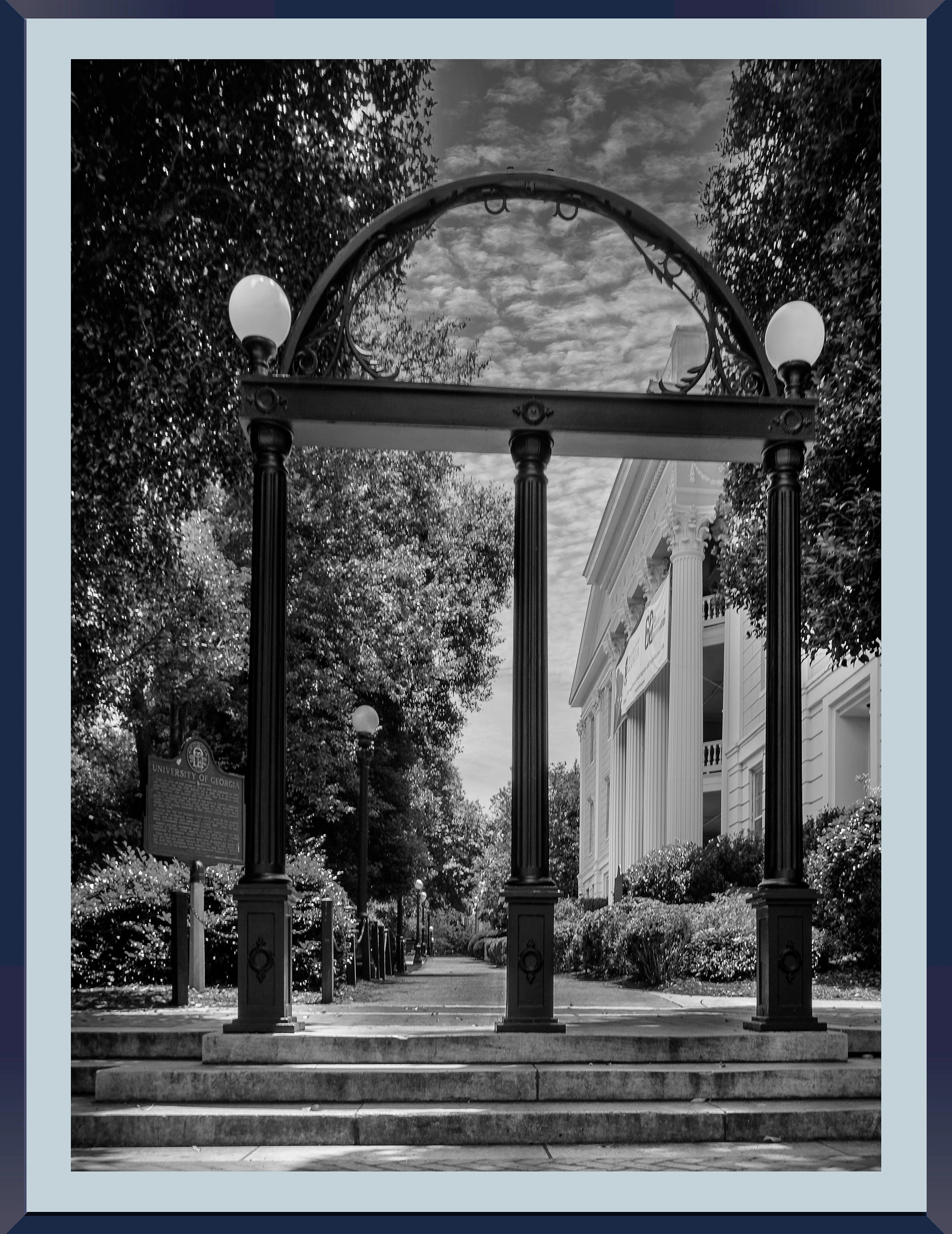 UGA Arch. A Famous Landmark on the UGA Campus. Home of the University ...