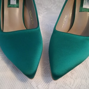 Emerald Green Satin Shoes - Elegant Gothic Wedding Heels for Bride - Etsy
