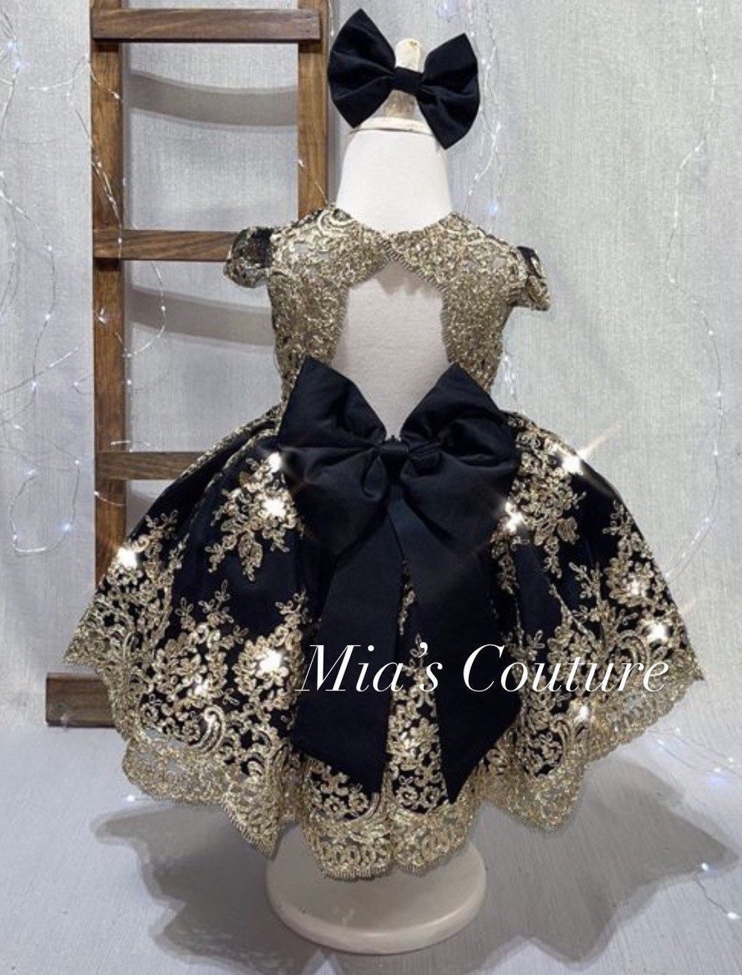 Black & Gold Oval Open Back Vintage Lace Big Bow Shabby Chic Beauty ...