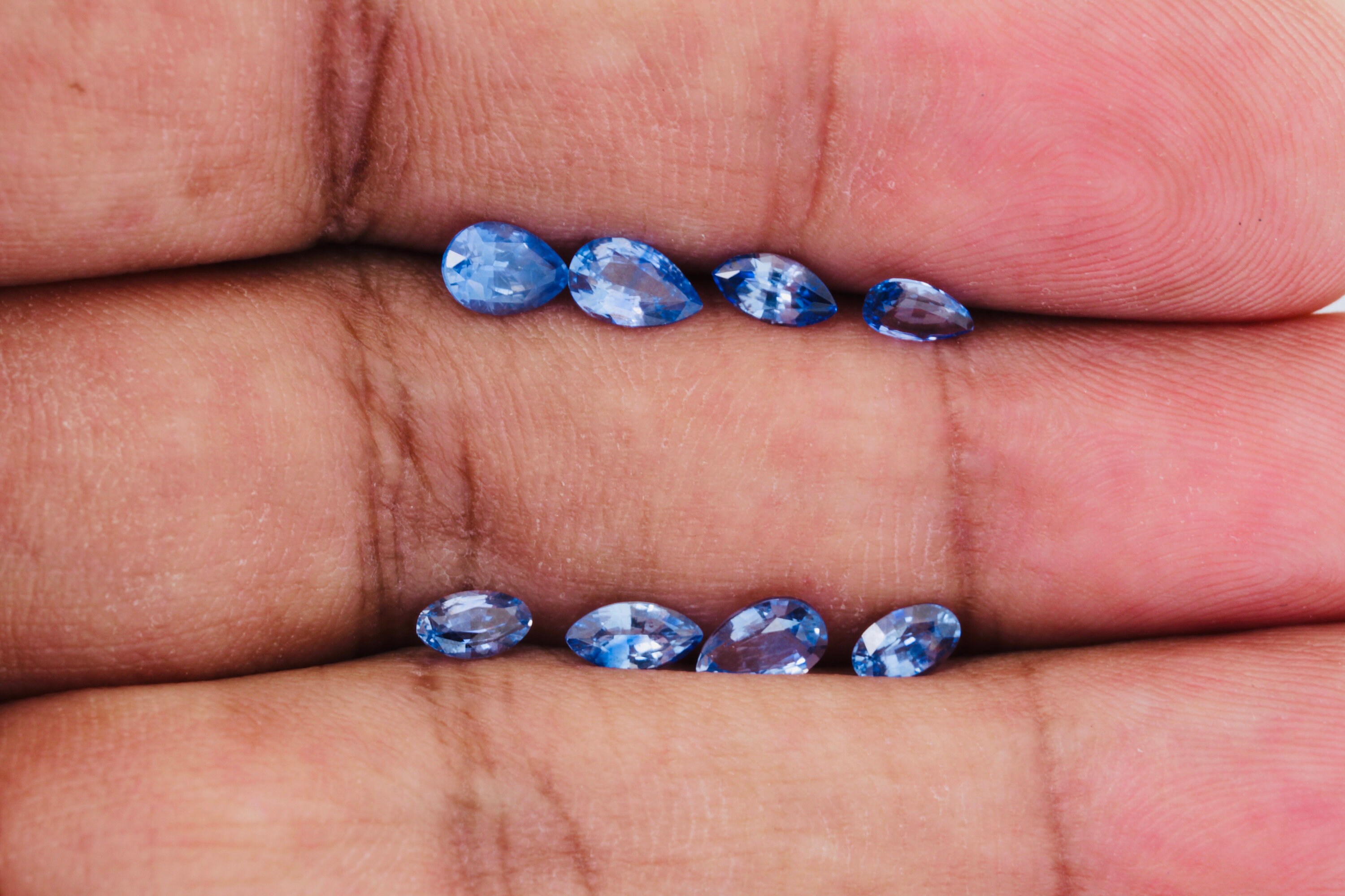 3.04Carat 8 Stk. Natürlicher Blauer Saphir Edelstein LOT Hellblau Farbe ...