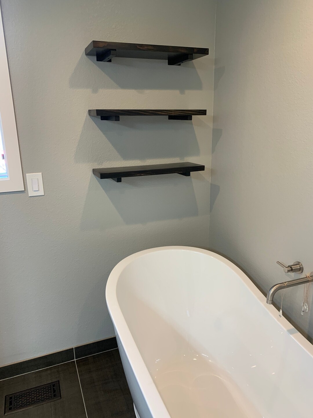 Live Edge Shelves Made to Order. - Etsy