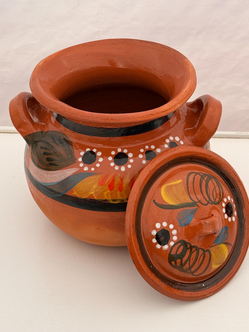 Handmade Michoacan Clay Pot With Lid: 8" Terracotta Olla - Etsy