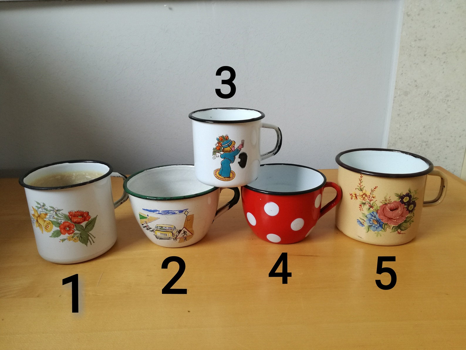 Vintage Enamel Cup / Vintage Enamelware Made in Yugoslavia / Rustic ...
