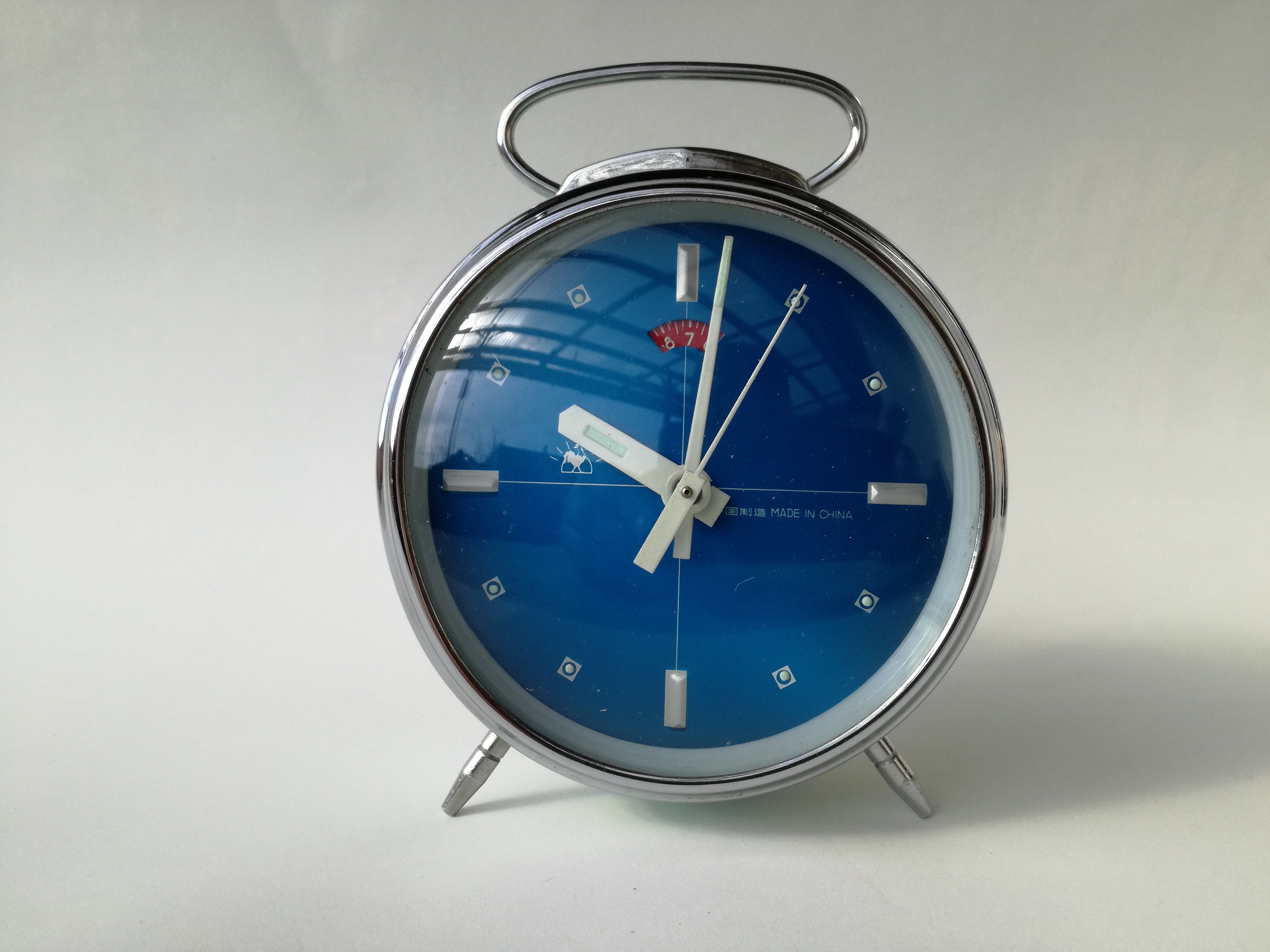 Atomic Age Alarm Clock / Vintage Mechanical Wind Clock / 1960s - Etsy