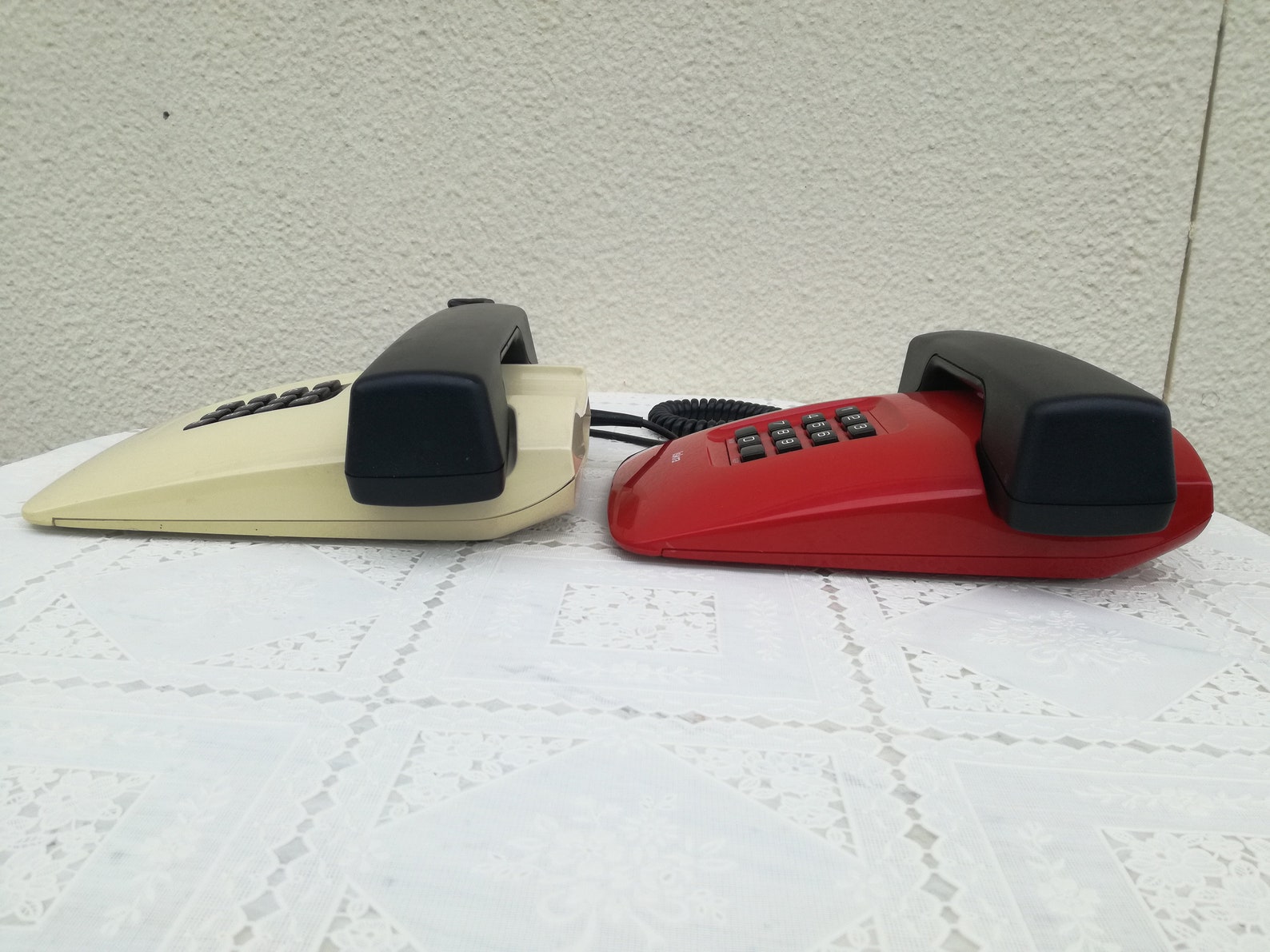 Iskra ETA 85 Telephone / Moma Vintage Iskra Telephone "fittipaldi ...