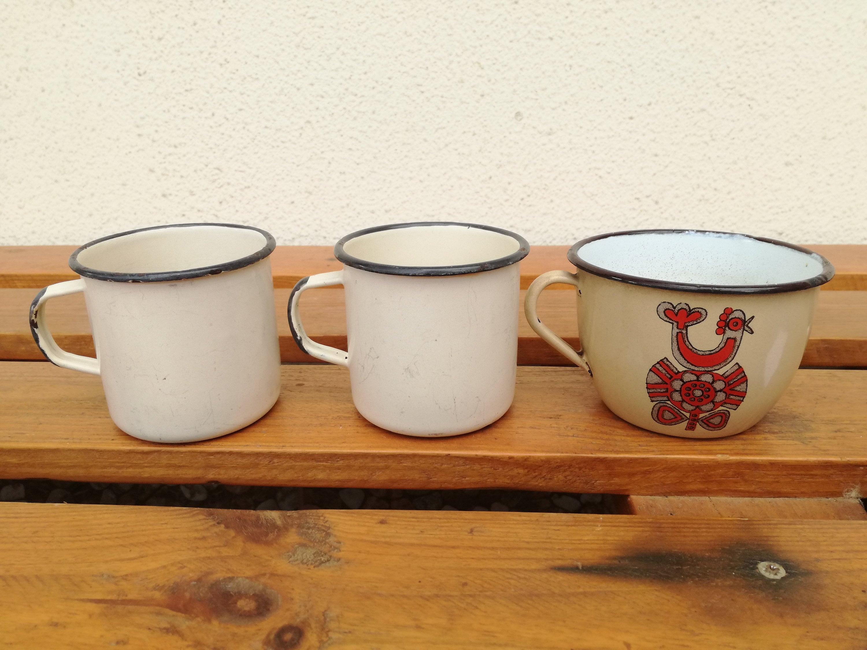 Vintage Enamel Cups, Made in Yugoslavia / 1960s Enamelware / Rustic ...