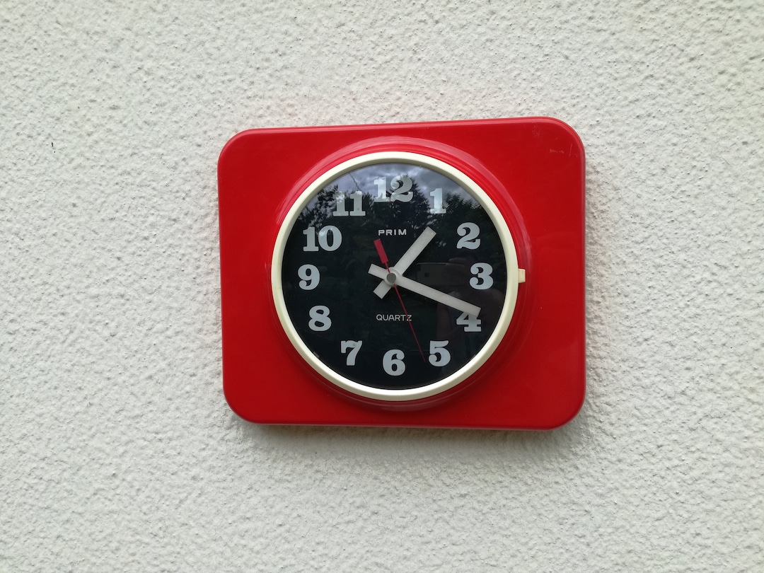 1960s Wall Clock Prim, Made in Czechoslovakia / 60s Red Plastic Space ...