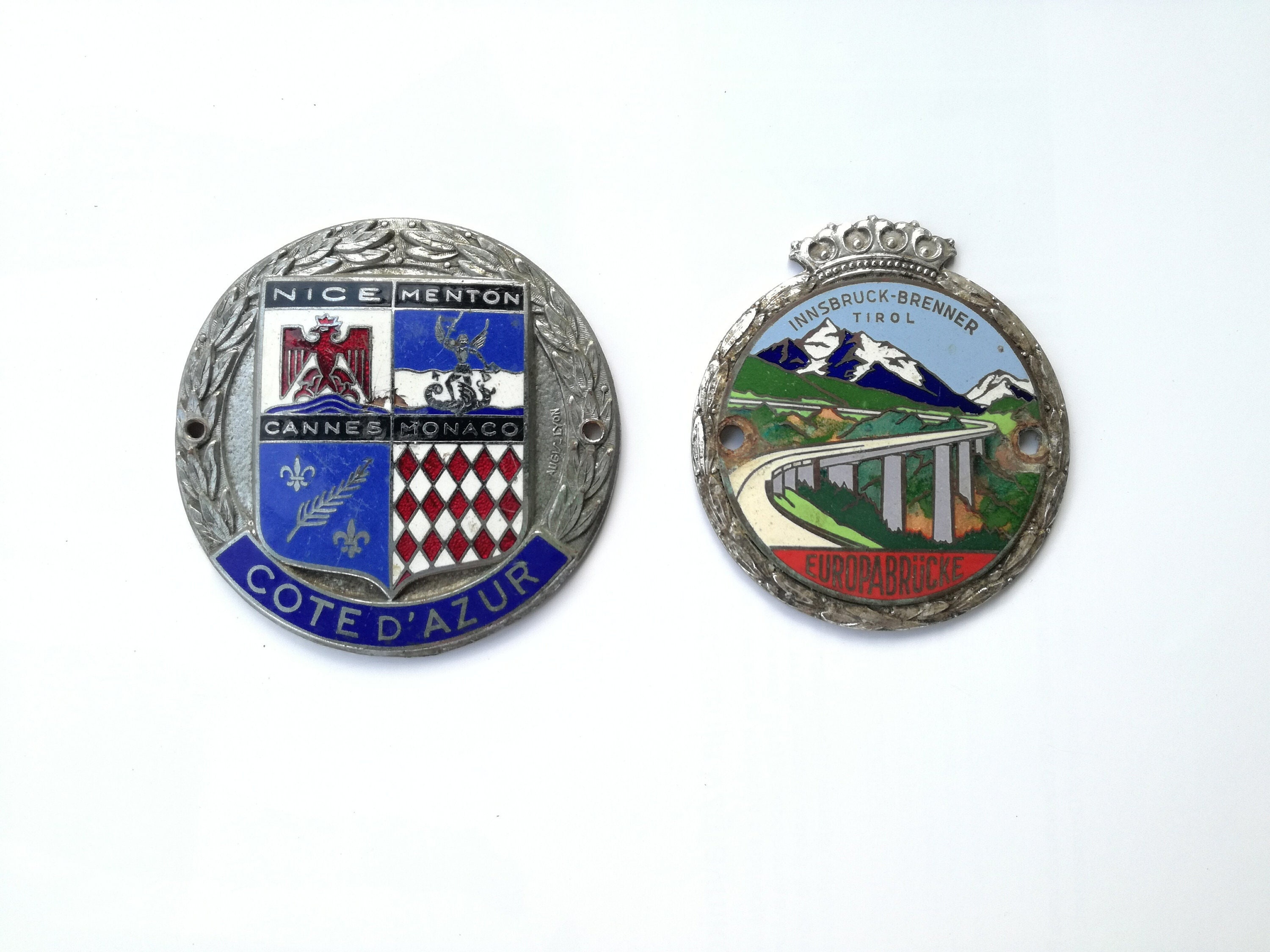 Vehicle Grill Ornaments at Mike Fahey blog