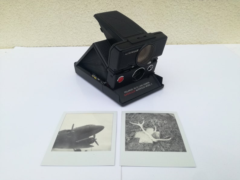 Polaroid SX70 Land Camera Supercolor Autofocus Model 2 / 1970s Polaroid ...