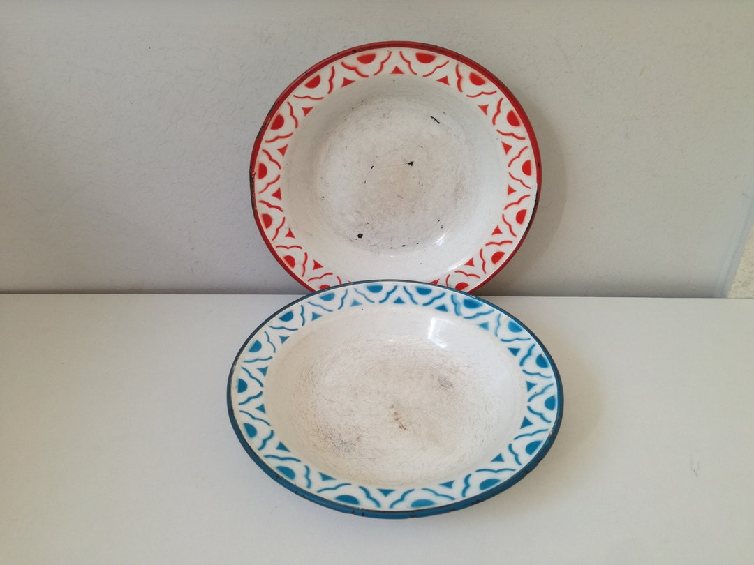 1/2 Vintage Enamel Plate EMO Celje, Made in Yugoslavia / Rustic Enamel ...