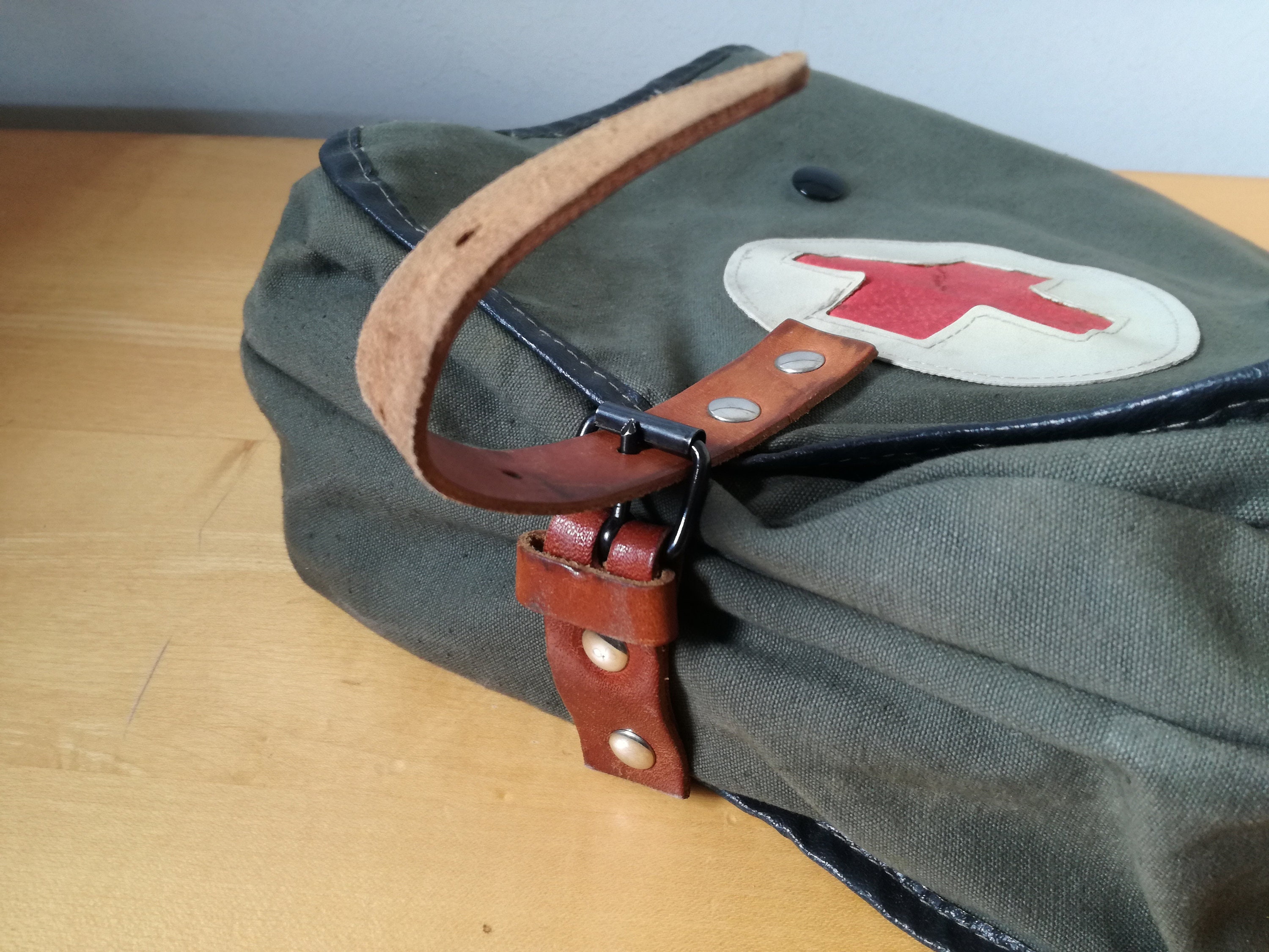 Yugoslav Military First Aid Canvas Bag / Vintage JNA Army | Etsy
