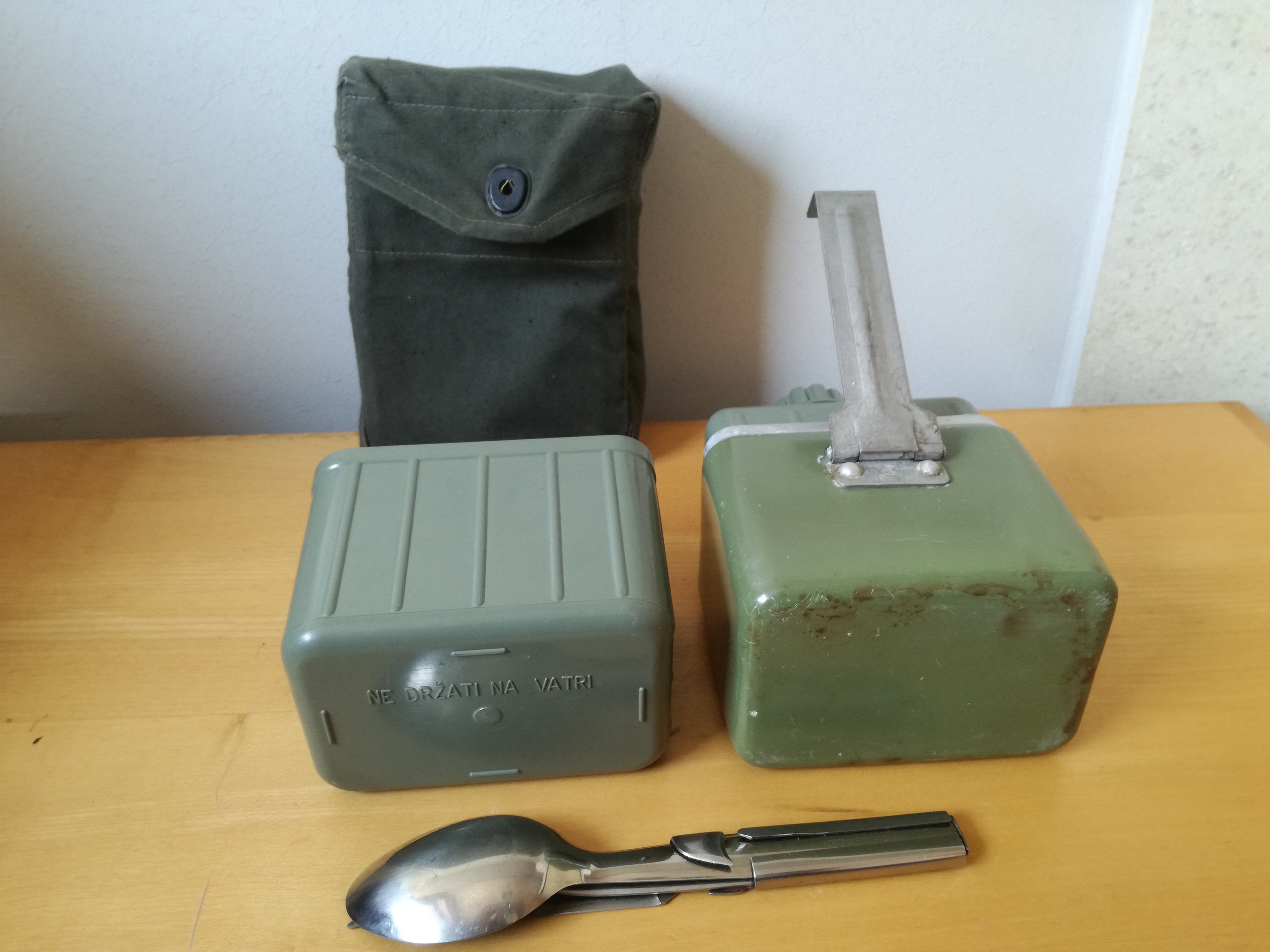 Yugoslav Army Canteen and Mess Set / 1970s Yugoslavia Army Mess ...