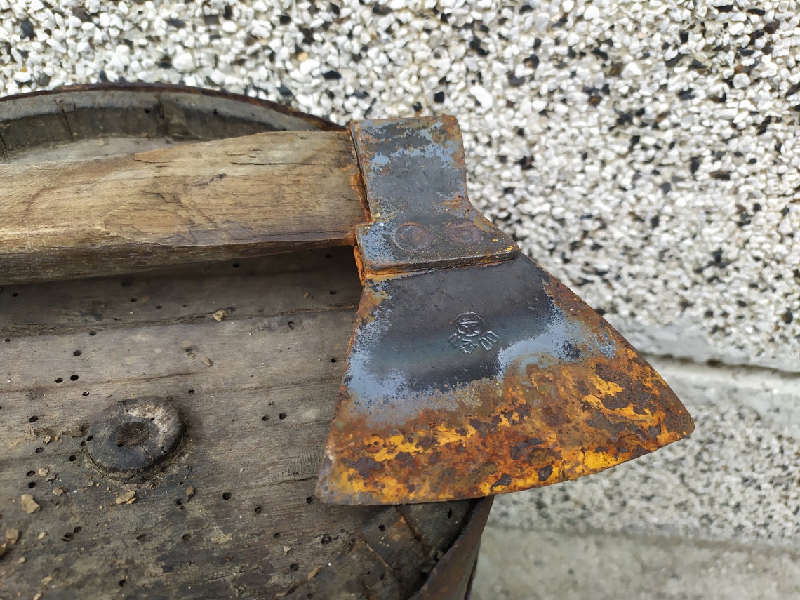 Rusty Ax Antique Ax Primitive Battle Ax Wooden Handle Ax - Etsy