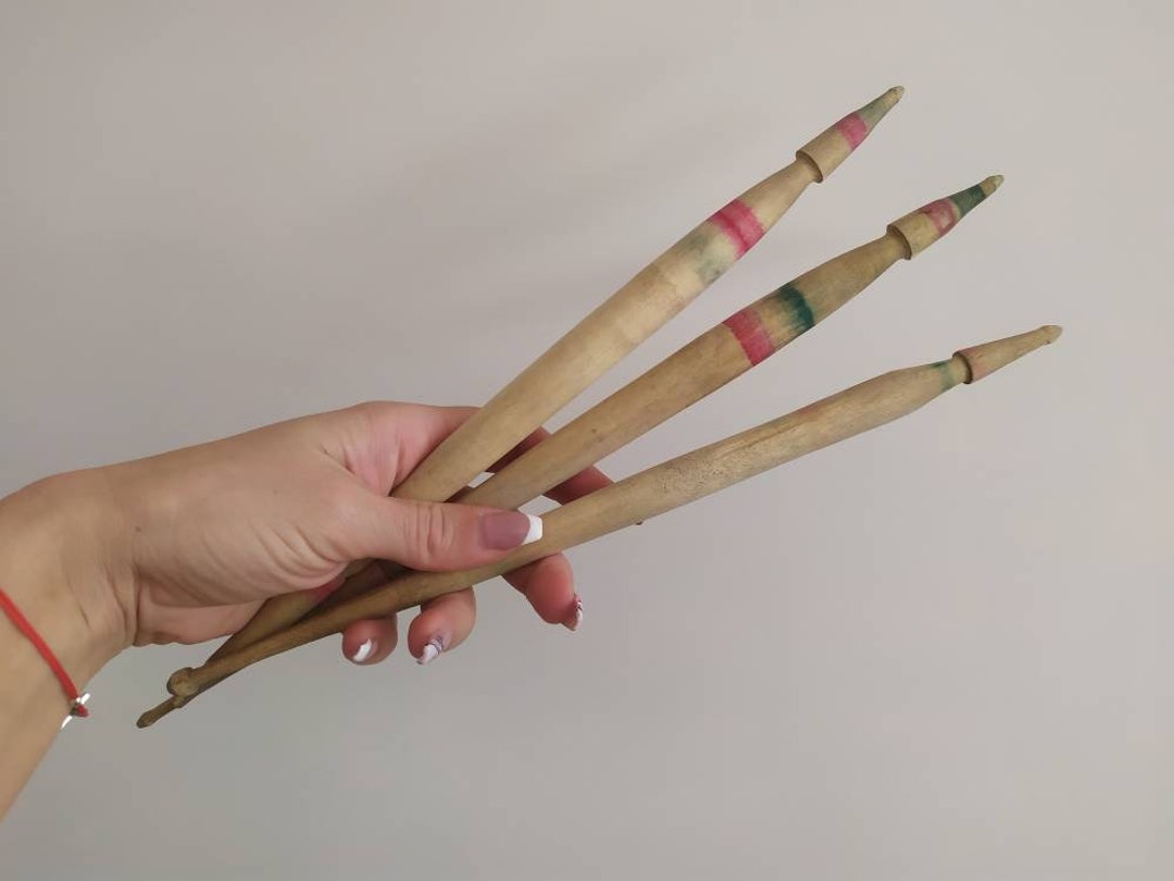30s Antique 3 Pcs Wool Spindles, Hand-made Spindle, Vintage Knitting ...