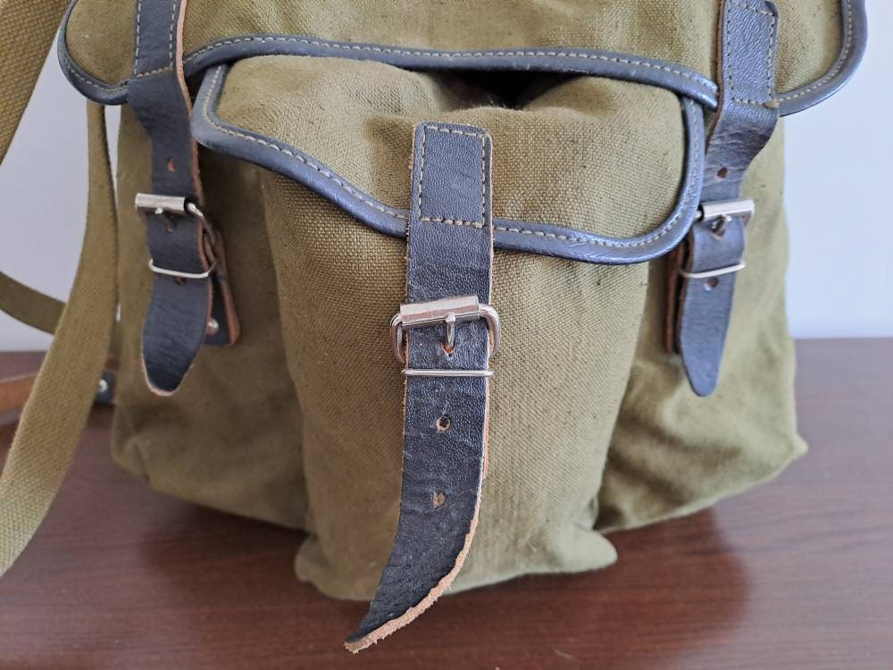Retro Military Backpack Vintage Green Army Bag Canvas Military Bag ...