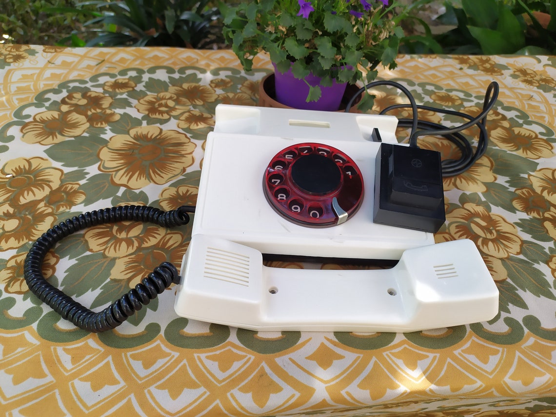 Vintage Home Phone, Old Rotary Phone, White Analog Phone, Office Phone ...