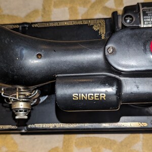 Vintage 1937 Singer Featherweight Portable 221-1 Sewing Machine W ...