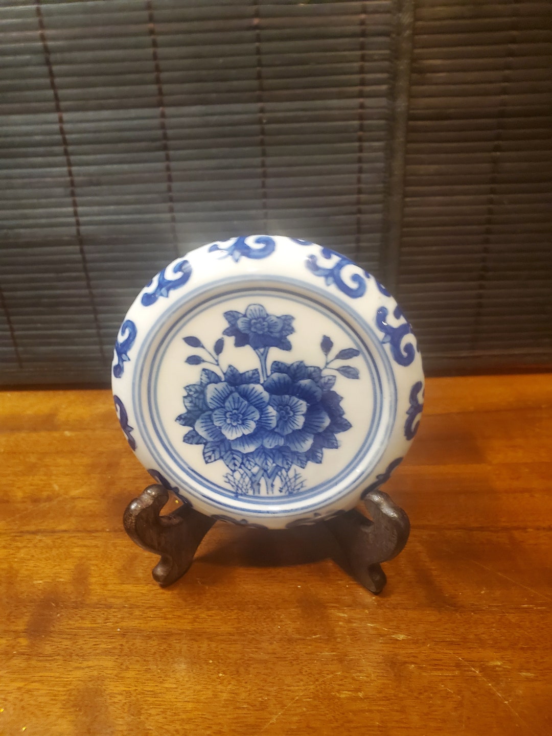 Vintage, Bombay, Porcelain, Vase Stand, Floral Pattern, Blue and White ...