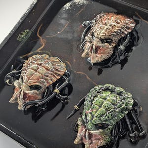 Predator Diorama | Handmade Sci-fi Horror Decor | Unique Collectible ...