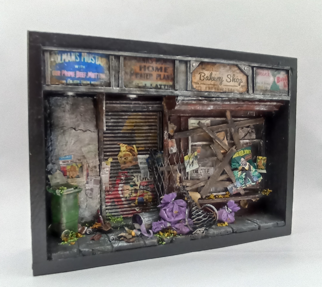Diorama, Old Shop Window, Street Art, LED Backlight - Etsy
