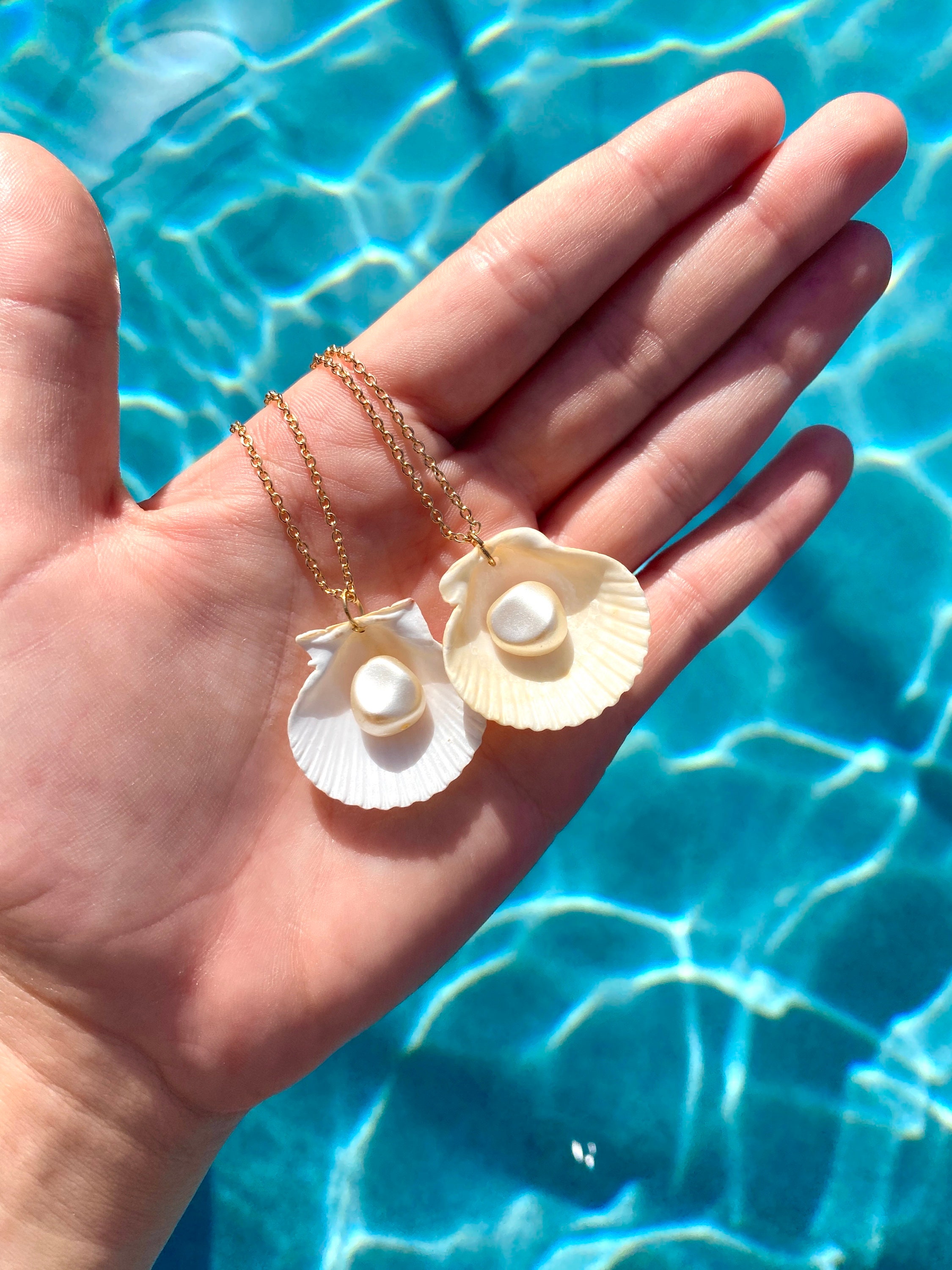 Gold Sea Shell Necklace - Etsy