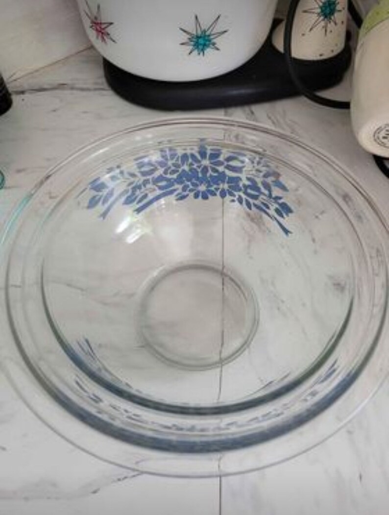 80s Clear Pyrex Bowls With Blue Flowers and Ribbons. - Etsy