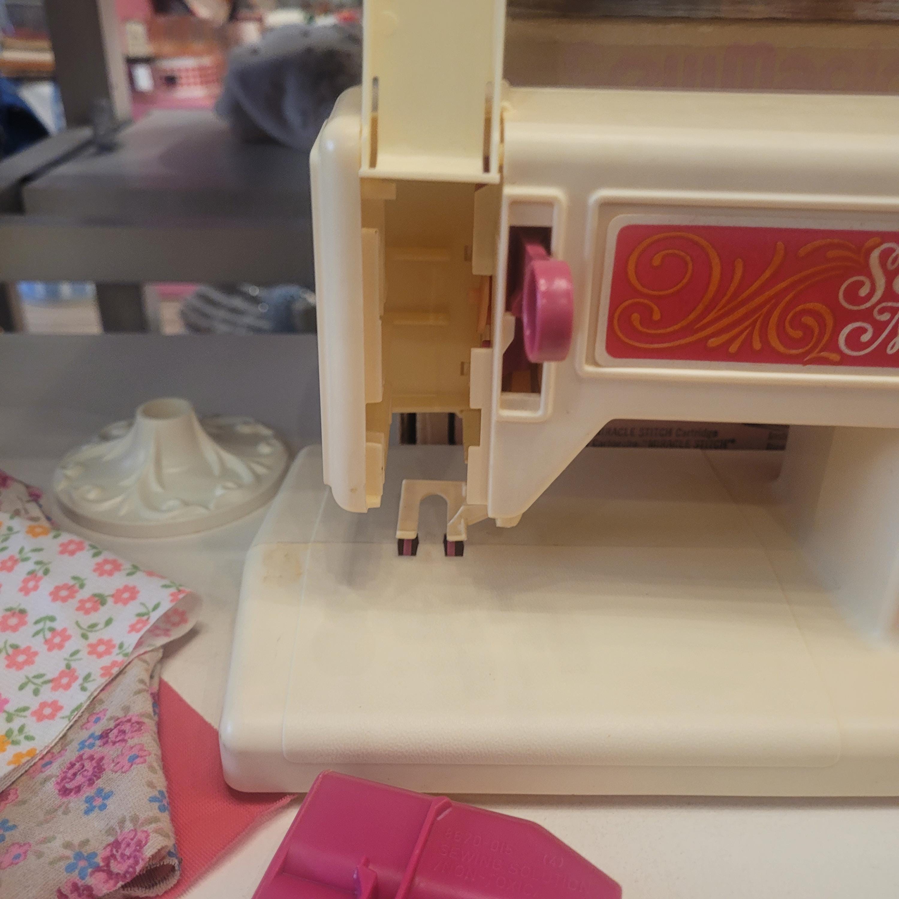 1970s Mattel Sew Magic Barbie Fashion Set – Working Vintage Battery ...