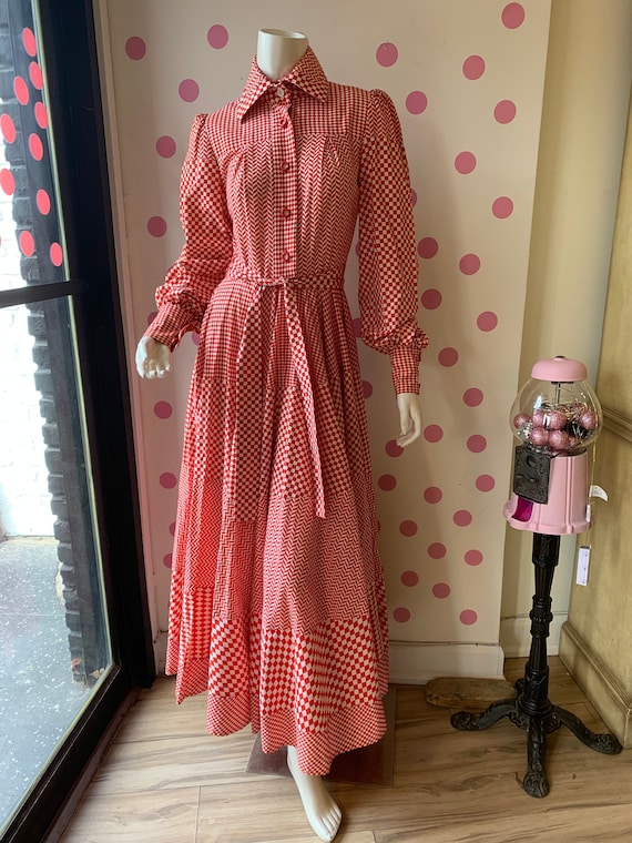 1960’s Jean Varon Red and White Checkered Psychedelic… - Gem