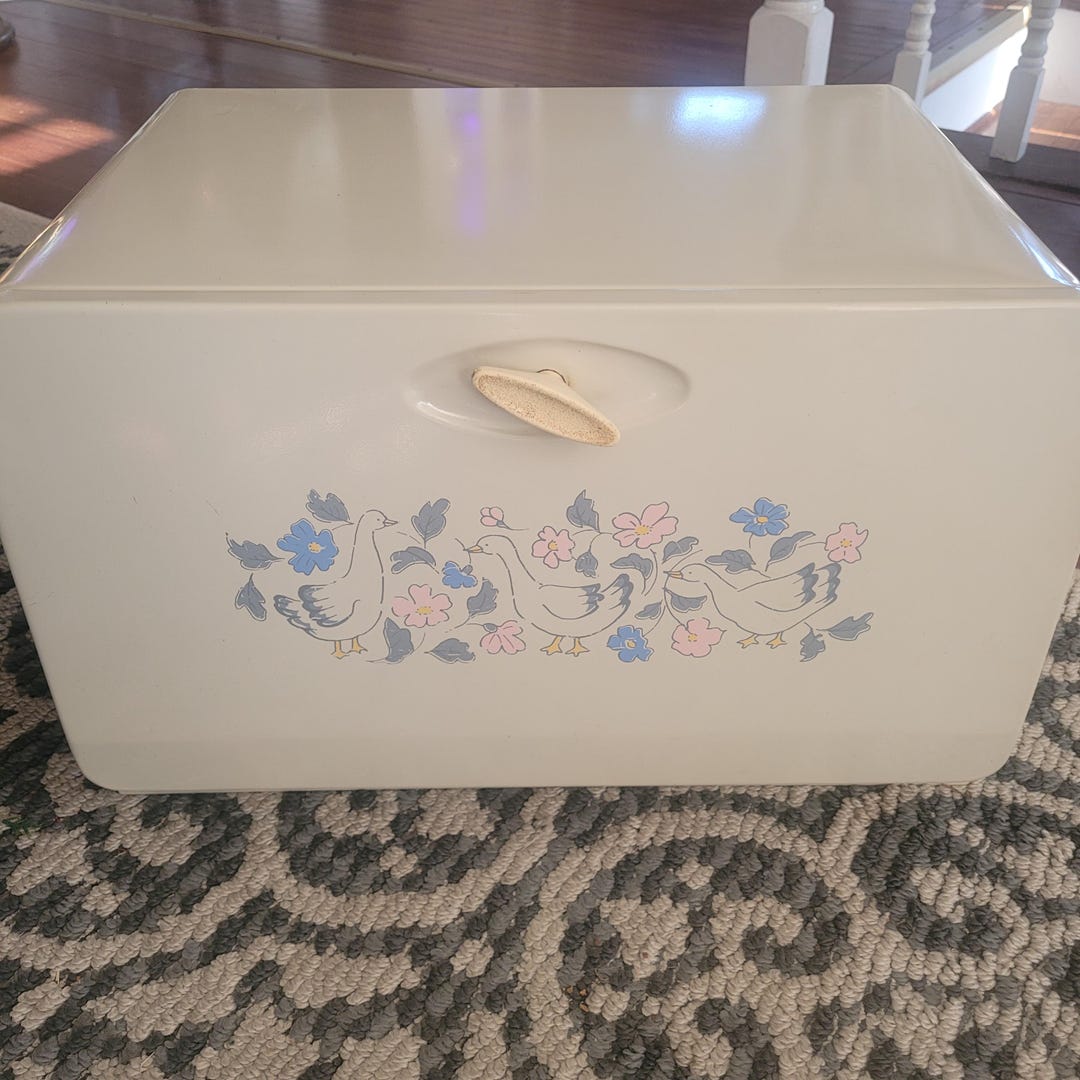 Whimsical Goose Bread Box – Vintage and Rare Ekco Cream Metal Tin With ...
