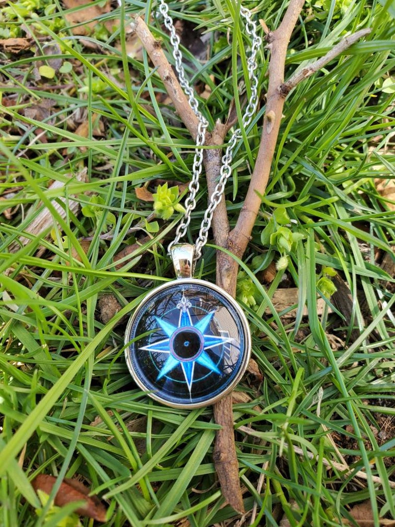 Vintage Compass Wind Rose Nautical Silver Plated Glass Cabochon Pendant ...