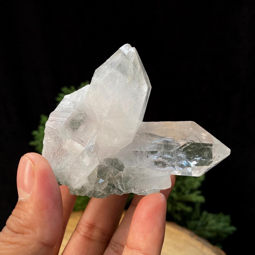Green Chlorite Quartz Crystal Cluster: Himalayan Healing Stone - Etsy