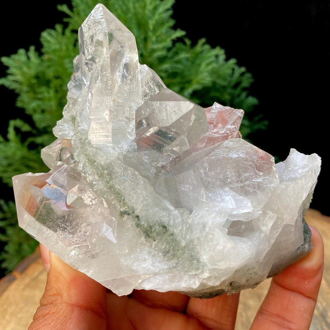 Pointe de quartz chlorite clair naturel 355 g | Spécimen minéral brut ...