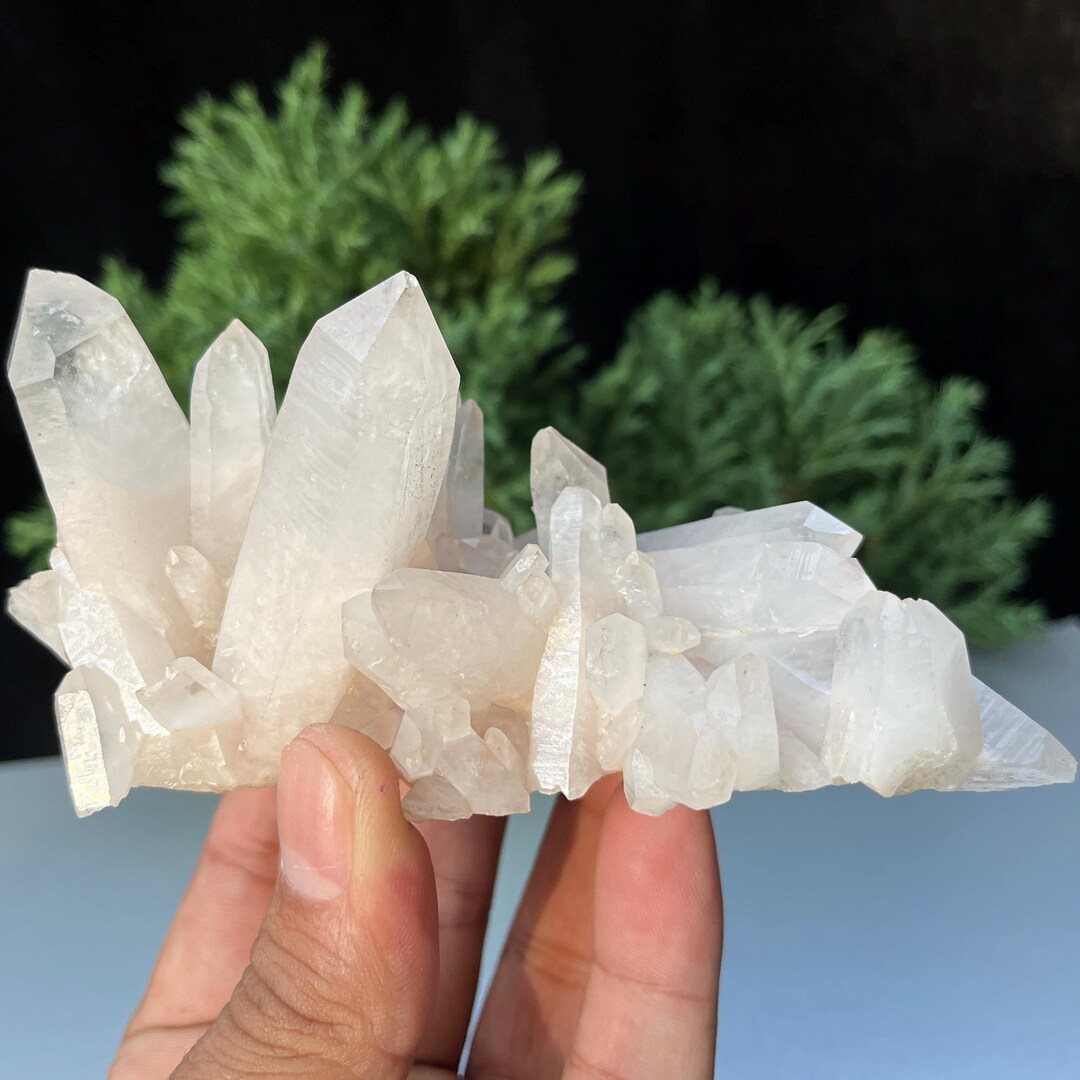 Natural White Pointed Quartz Clusters Collection, 255gm Grade Raw Clear ...