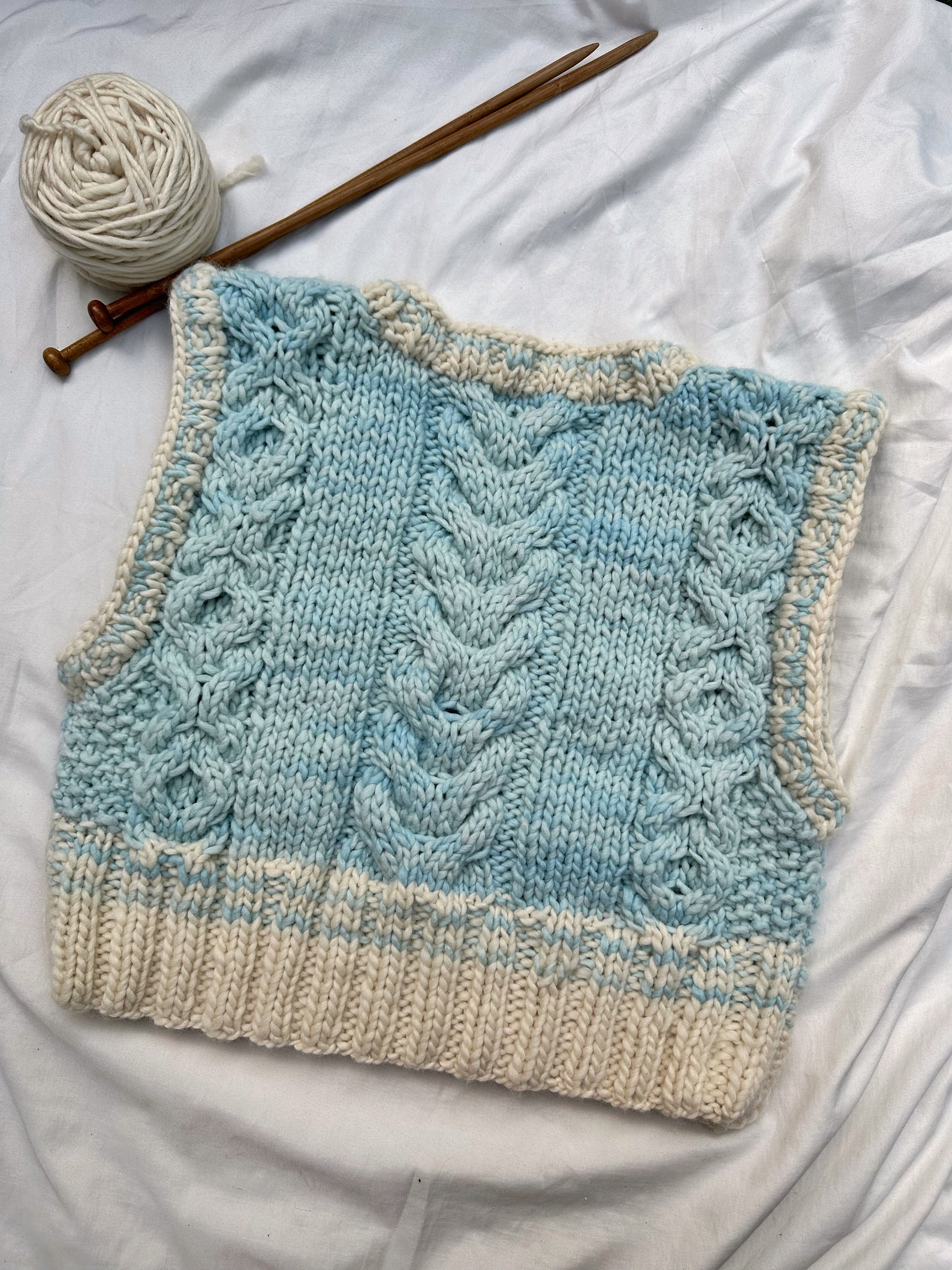 Knitting Pattern (eng/esp) | Inish Vest | Confident Beginner | Digital ...