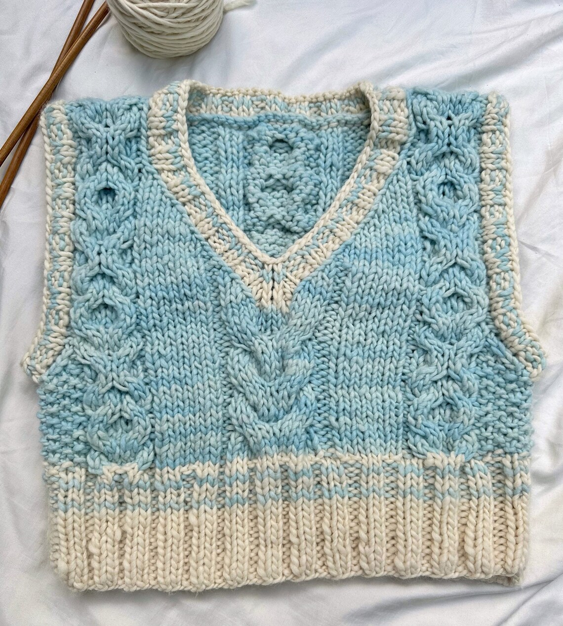 Knitting Pattern (eng/esp) | Inish Vest | Confident Beginner | Digital ...