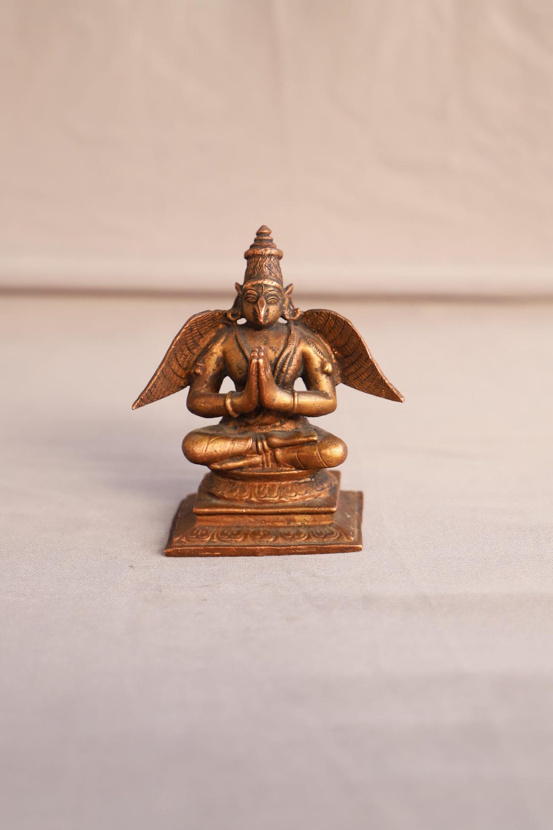 Copper Garuda Statue in Sitting Position With Folded Hands – 10x10x6 Cm ...