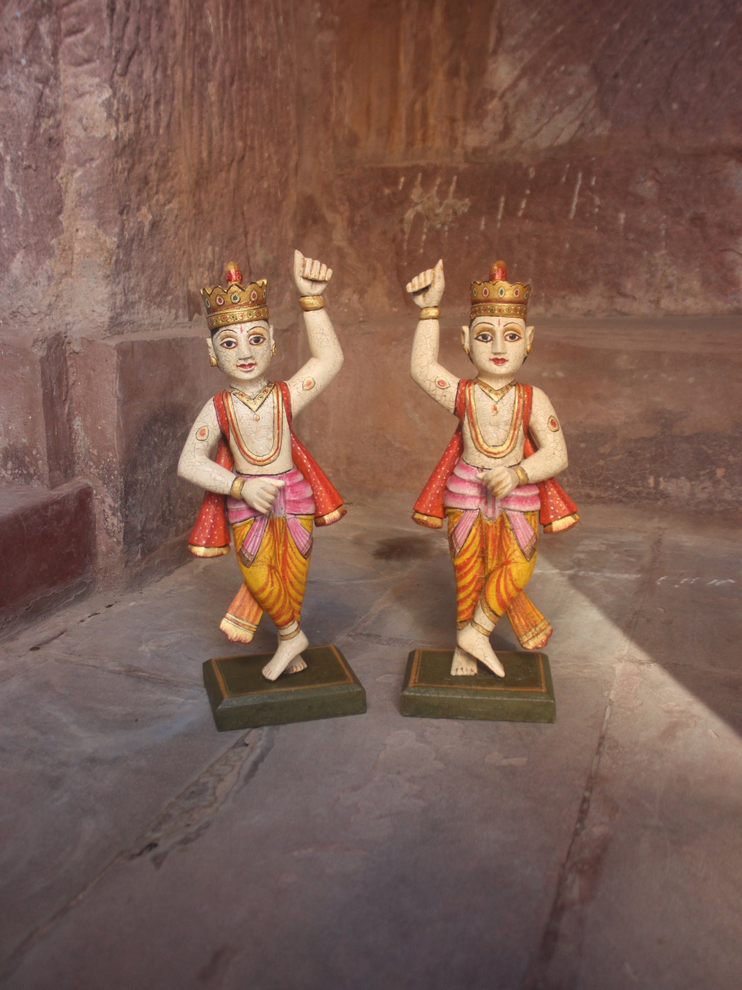 Vintage Wooden Temple Watchman Handmade Collectable Decorative Pair ...