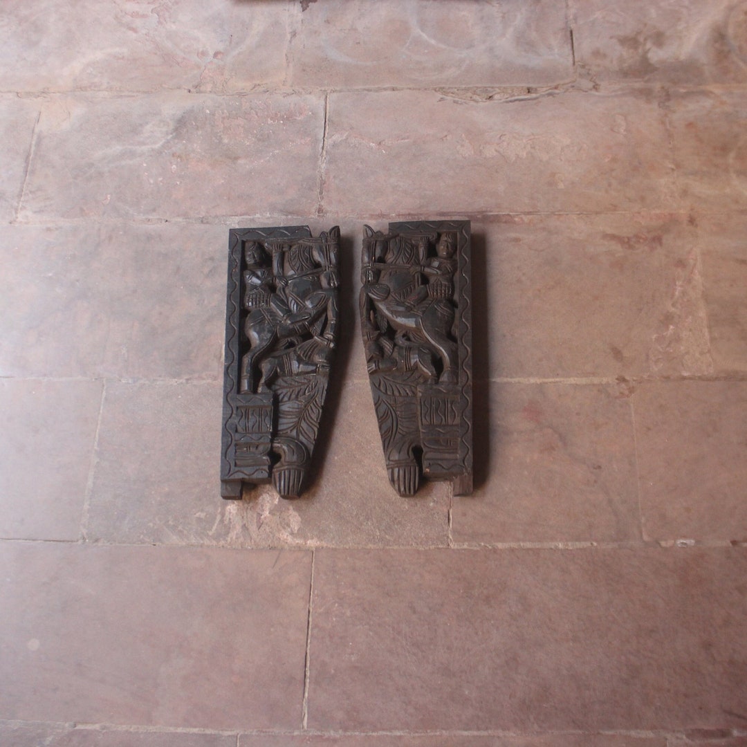 Pair of Indian Temple Wooden Brackets /vintage Pillar Decoration ...